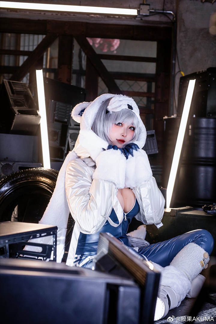 Cô nàng Neve xinh đẹp trong Nikke mà fan “vừa nhìn đã biết người tốt”