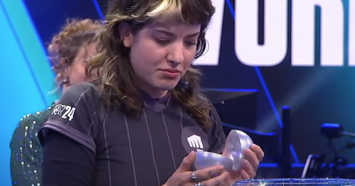 Riot có màn "tấu hề" cực mạnh ngay ngày thi đấu đầu tiên vòng Swiss ...