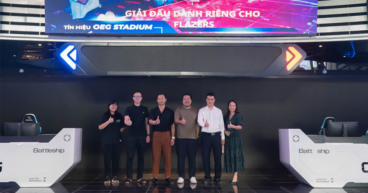 CEO Team Flash ghé thăm OEG Stadium, trao đổi về những cơ hội hợp tác ...